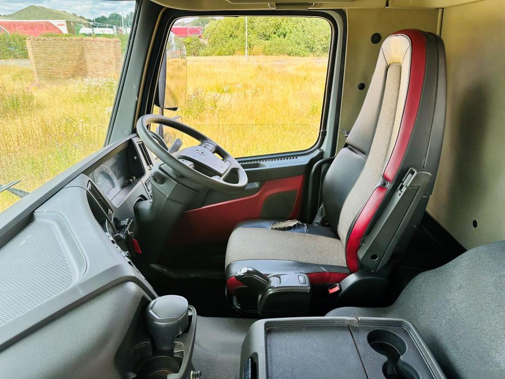 VOLVO FMX 500 8X4 TIPPER GRAB for Sale - Geoff Sipson Commercials Ltd